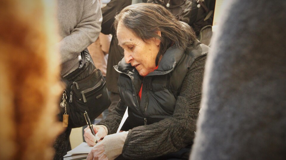 L’ode poétique à la liberté et au caribou de Rita Mestokosho | Radio ...