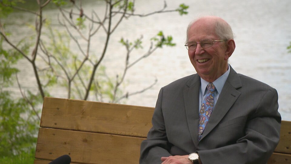 À l'âge de 75 ans la loi oblige le Gaspésien à se retirer