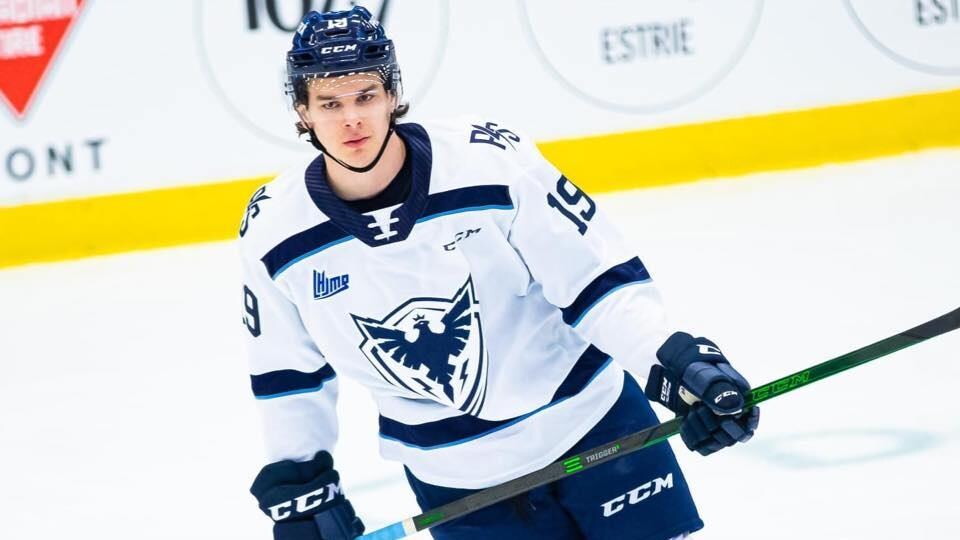 Justin Gill, du Phoenix de Sherbrooke, est le joueur de la semaine dans ...