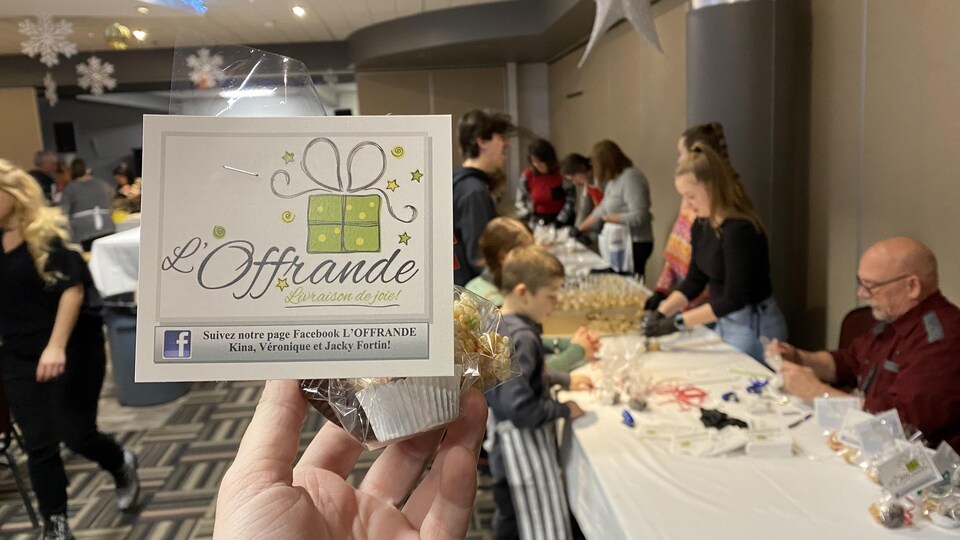 La famille Fortin prépare des sucreries pour offrir de la douceur le ...