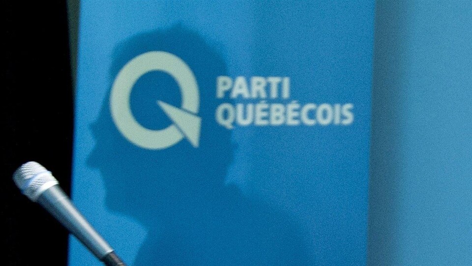 Contributions politiques non conformes : le PQ se défendra | Radio ...