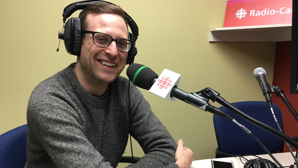 La tournée des universités de Louis T s’arrête dans la région