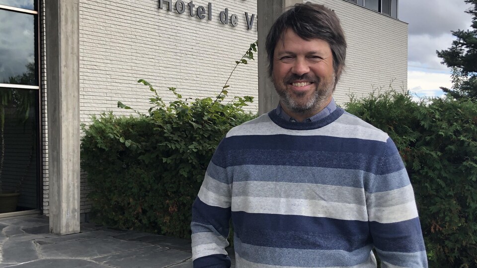 Le préfet Luc Simard déplore l’absence d’un bureau de la SAAQ à Dolbeau ...