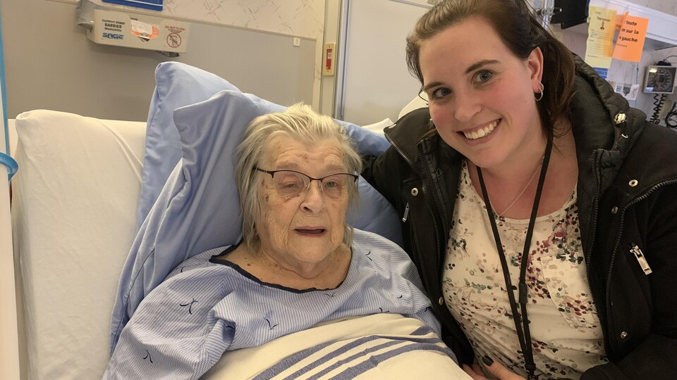 À l’hôpital, en attente d’une place en foyer, elle revoit enfin ses ...