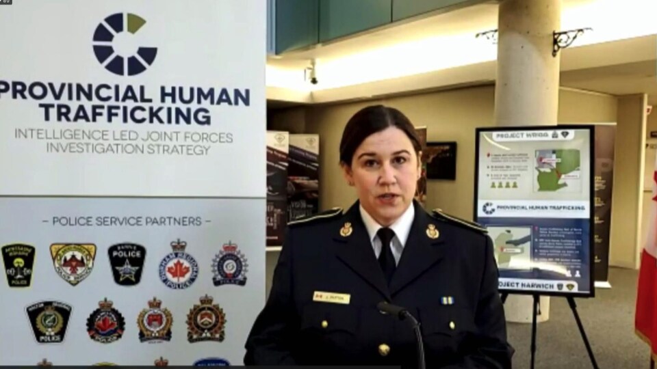 Trafic d’êtres humains : premières arrestations en vertu de la nouvelle ...