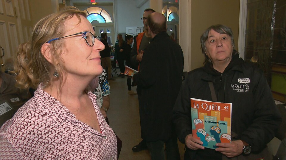 Le magazine La Quête passe au paiement électronique | Radio-Canada.ca