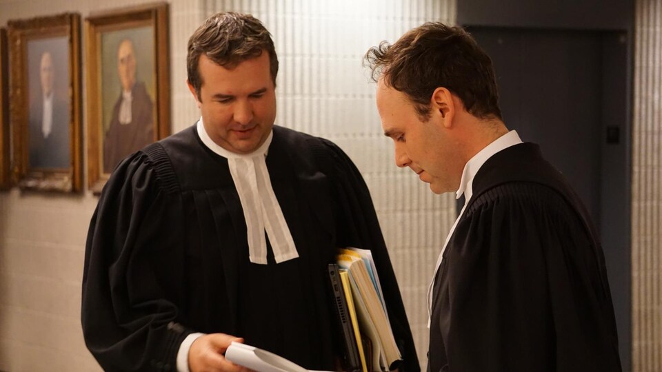 Les pêcheurs de saumon s’ajoutent au débat juridique sur la gestion des ...