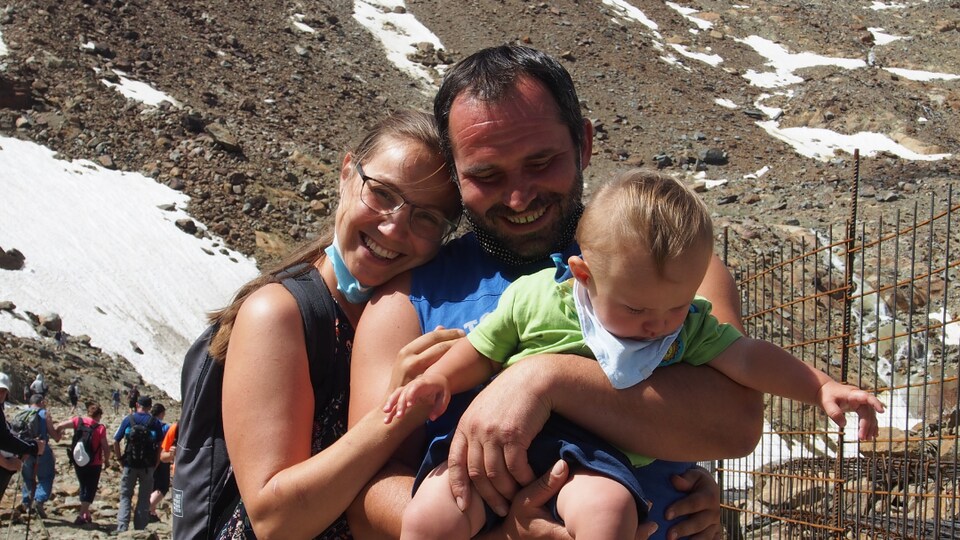 Une ex-Rimouskoise tente de revenir au Canada depuis 52 mois