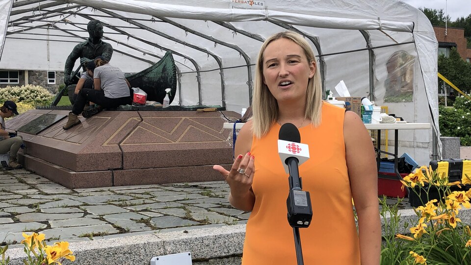 Le monument du colonel McCormick à Baie-Comeau en restauration | Radio ...