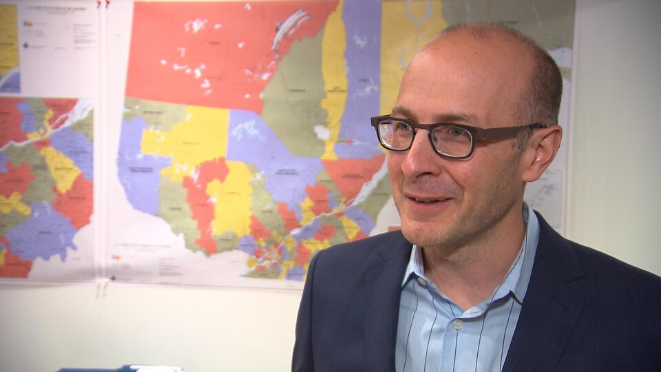 « Lâchez pas, chef! » : 24 h dans la campagne de François Legault ...