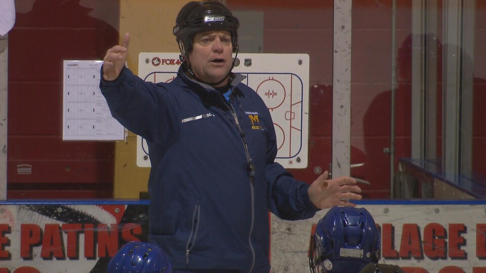 Annick Boudreau, la « petite soeur » des Matadors de Mathieu-Martin ...