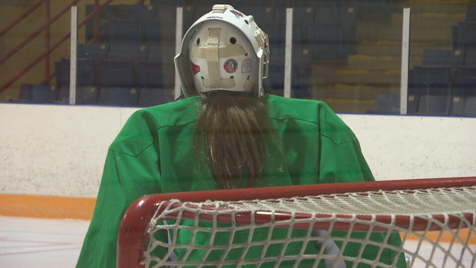 Annick Boudreau, la « petite soeur » des Matadors de Mathieu-Martin ...