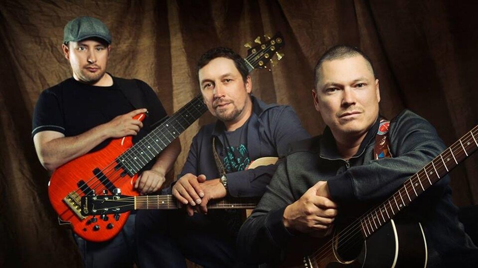 Maten à Innu Nikamu