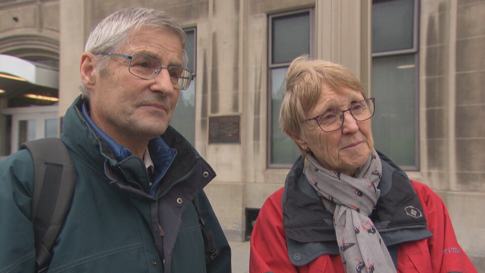 Ottawa a rendu un dernier hommage à la reine Élisabeth II | Décès de la ...