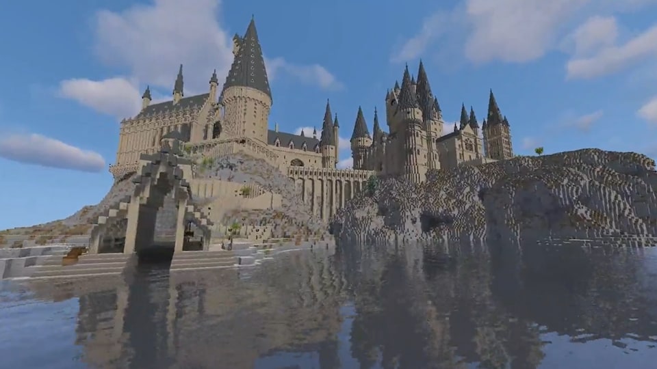 Un Joueur Construit Poudlard Dans Minecraft Depuis Six Ans Et Il Na