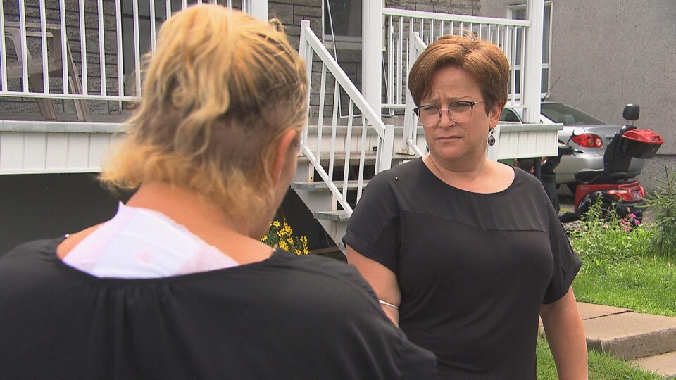 Cri du coeur d'une mère qui défend son fils accusé d'avoir tenté de la ...