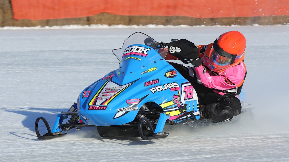 Le 60e anniversaire du Championnat de course à motoneige à Beauséjour ...