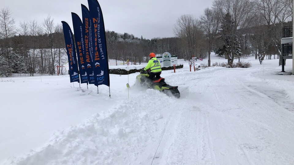 Deux nouveaux programmes pour faciliter la pratique de la motoneige ...
