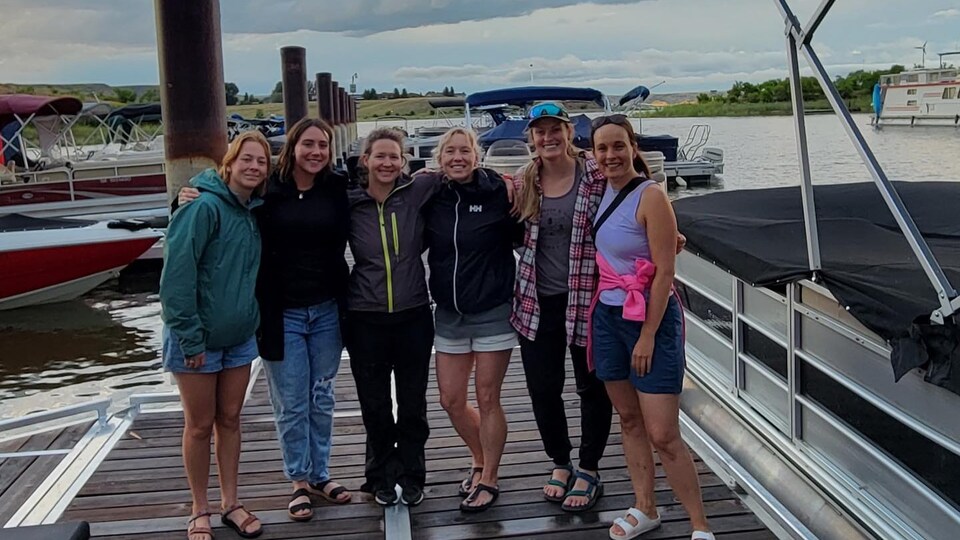 163 kilomètres à la nage pour soutenir les femmes vulnérables en ...