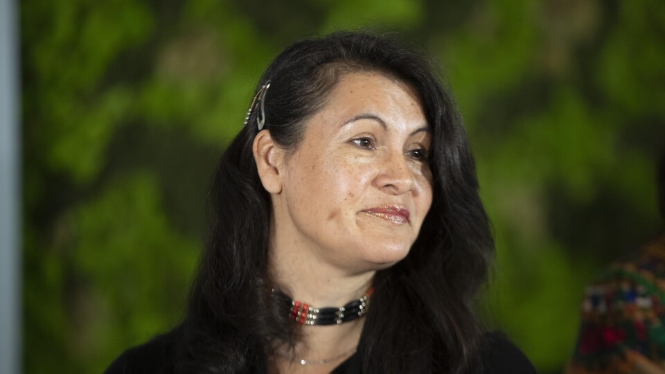 Nakuset honorée par le Y des femmes | Radio-Canada.ca