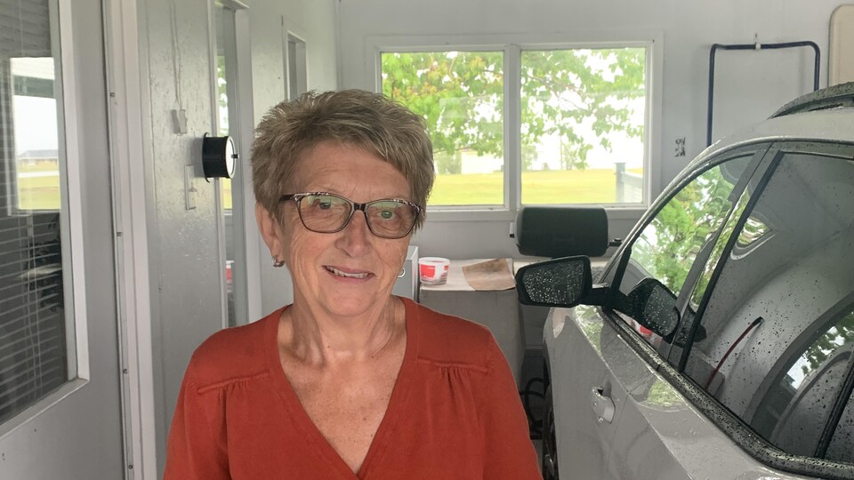 Les gardes forestiers tentent de capturer un ours à Grande-Anse, mais ...