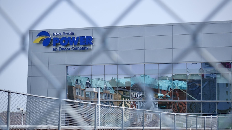 Un nouveau système à Nova Scotia Power cause des retards pour les ...