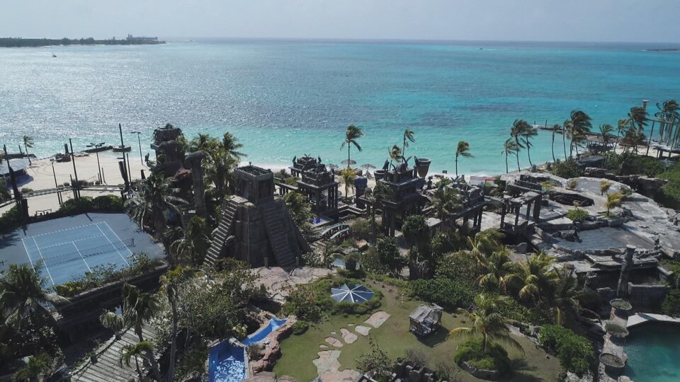 Peter Nygard est poursuivi pour 14 M$ par ses avocats aux Bahamas ...