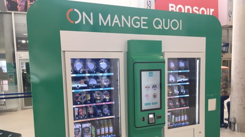 Des plats locaux en libre-service à la gare routière de Montréal | ICI ...