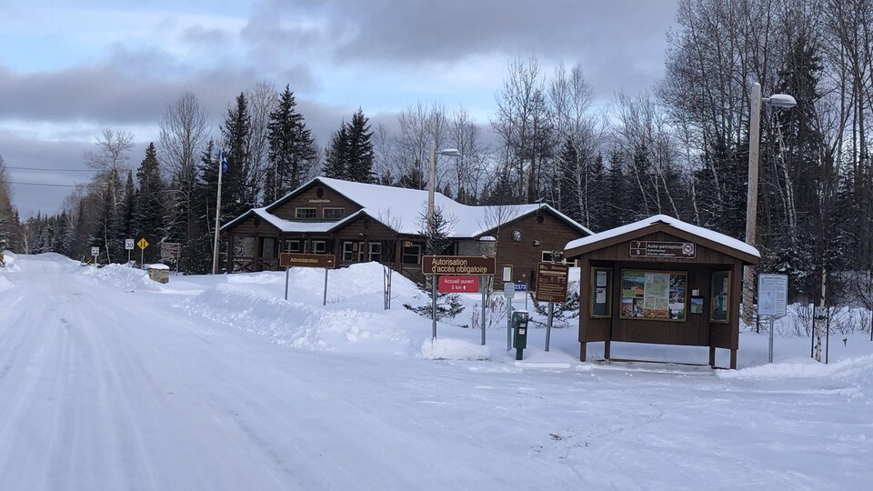 Le Parc national d’Aiguebelle lance sa saison hivernale | Radio-Canada.ca