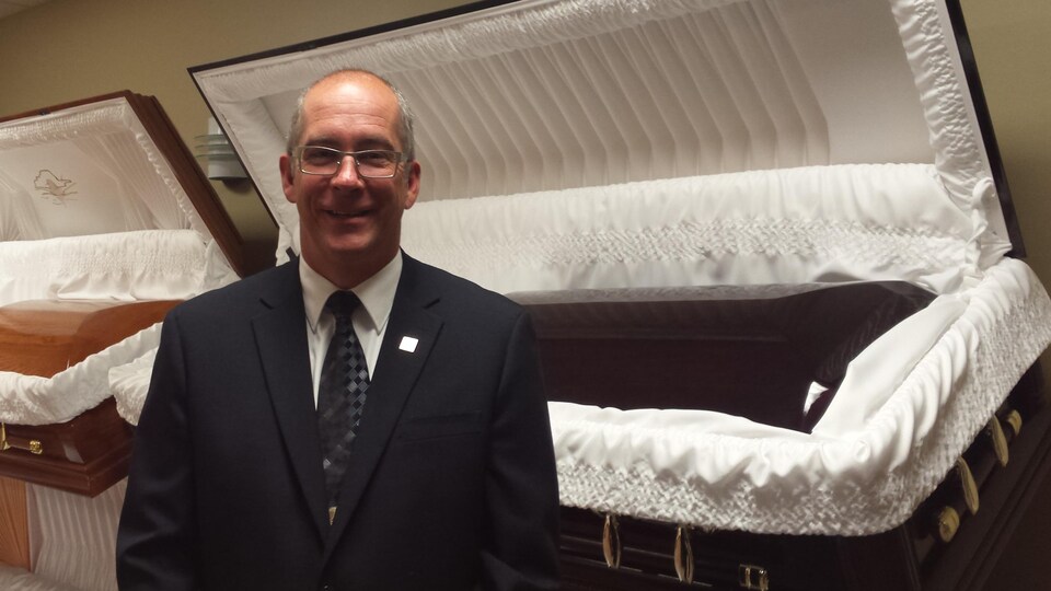 Les salons funéraires vivent eux aussi les impacts de la crise