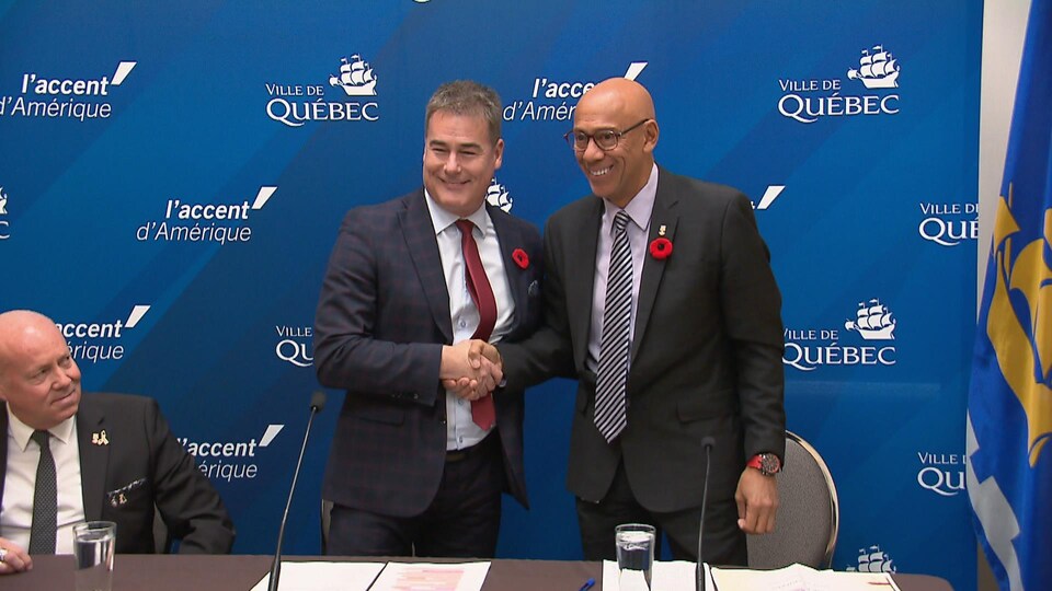 Québec 21 change de chef et de nom, et réintègre Mélançon | Radio-Canada.ca