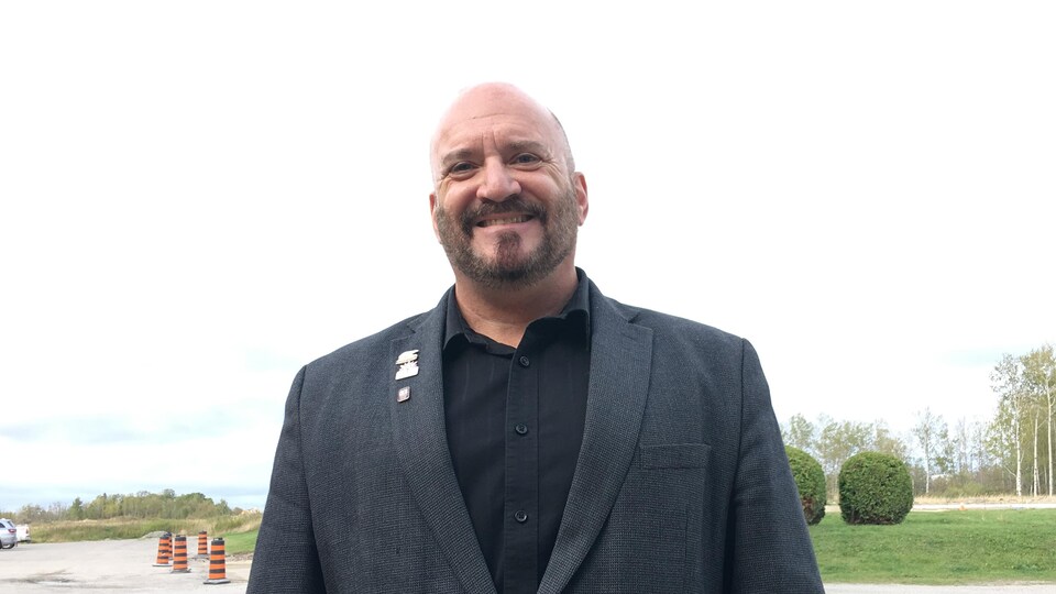 Élections municipales : nouveau duel à Cochrane | Radio-Canada.ca