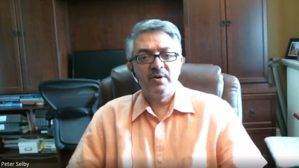 Difficile d’arrêter de fumer durant le confinement | Coronavirus ...