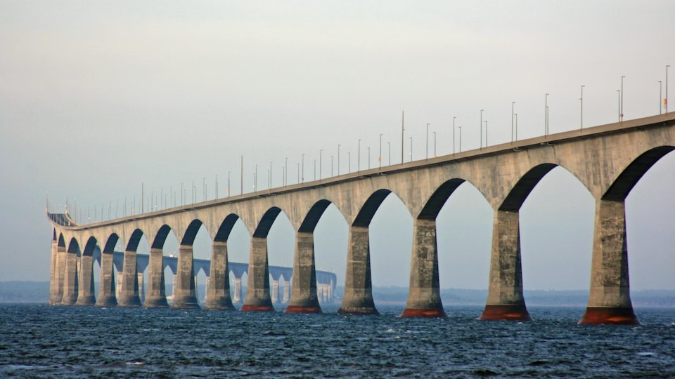 Hausse de tarifs au Pont de la Confédération