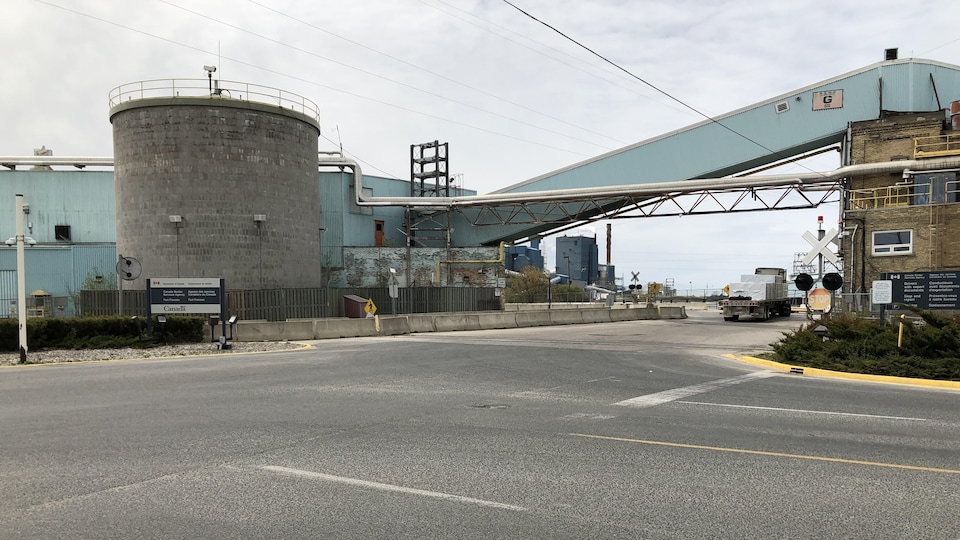 Pont international de Fort Frances : la Ville demande à la province et ...