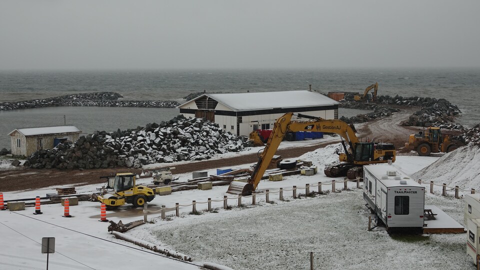 D’importants chantiers bientôt parachevés à Caplan | Radio-Canada.ca