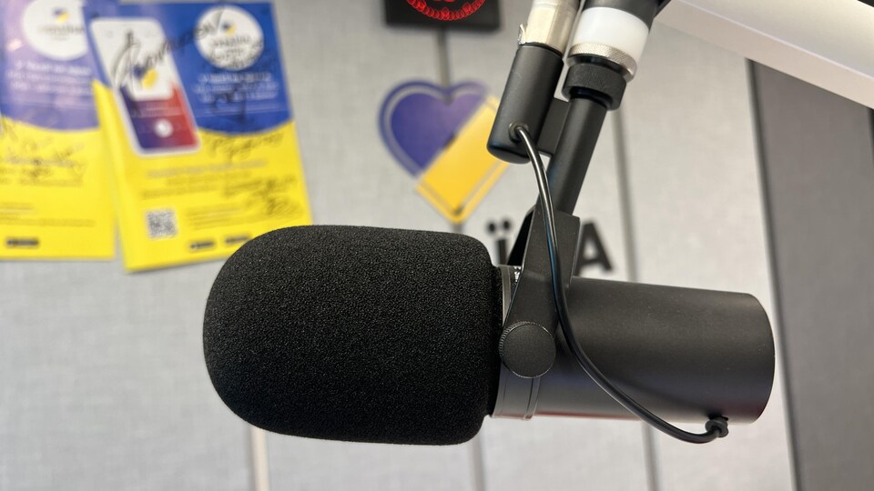 Une radio pour accompagner les réfugiés ukrainiens | Guerre en Ukraine ...