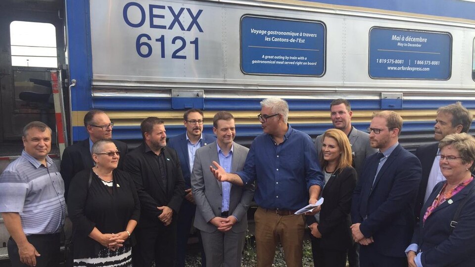 Les candidats des trois grands partis derrière le projet de train ...