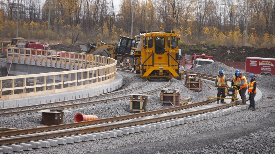 Le chantier du REM progresse rapidement | Radio-Canada.ca