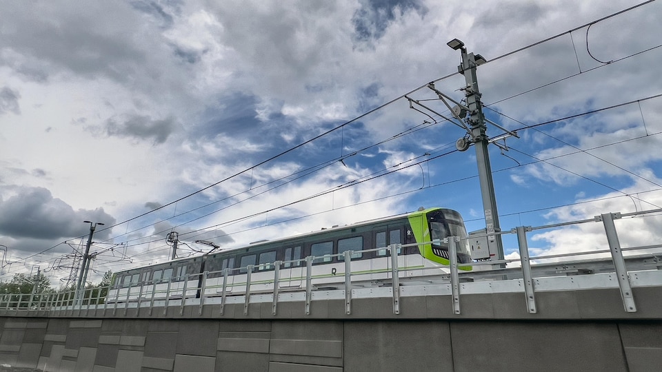 Une partie du REM devrait accueillir ses premiers passagers en décembre ...