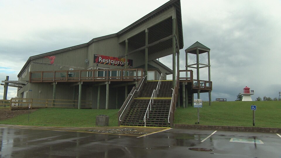 Le restaurant de la plage Parlee est fermé jusqu’à nouvel ordre | Radio ...