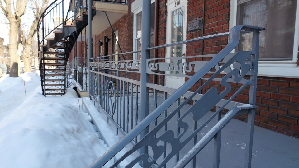 Le fabuleux voyage des retailles de lames de patin de Québec | Radio ...