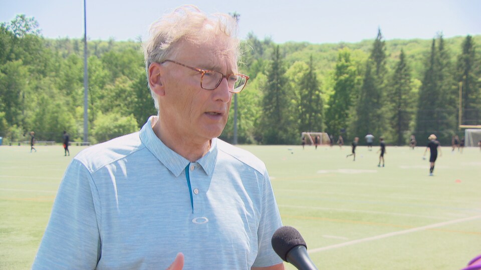 Soccer Ontario équipe ses arbitres de caméras corporelles | Radio-Canada.ca