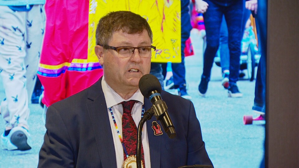 Autochtones : un rapport et un plan d’action pour ouvrir « la voie vers ...