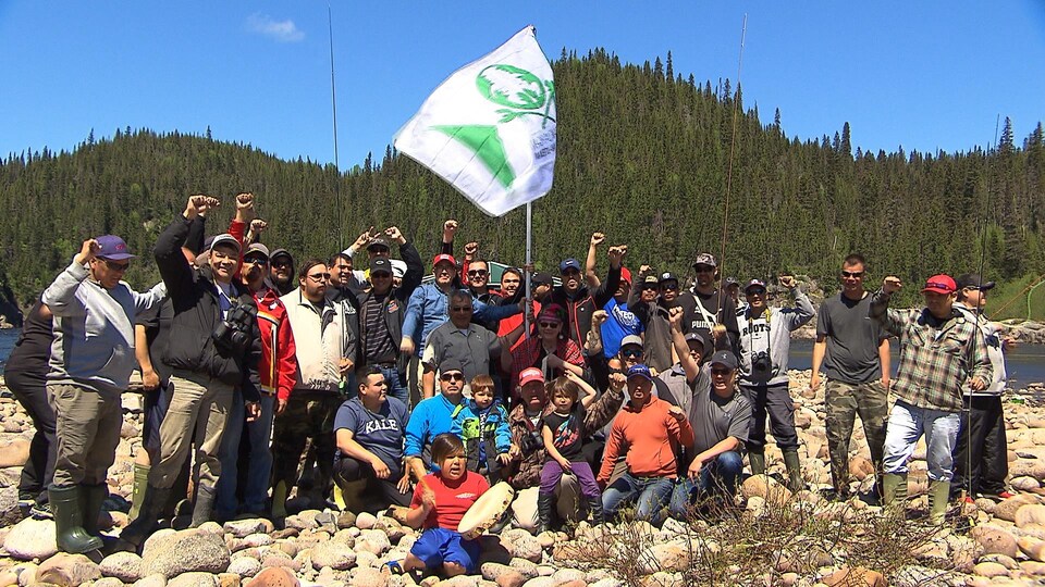 Les Innus de Uashat-Maliotenam revendiquent leurs droits sur la Moisie