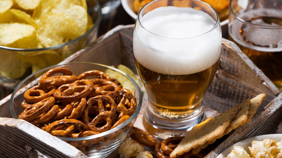 Manger des aliments salés donne faim, pas soif! | Radio-Canada.ca