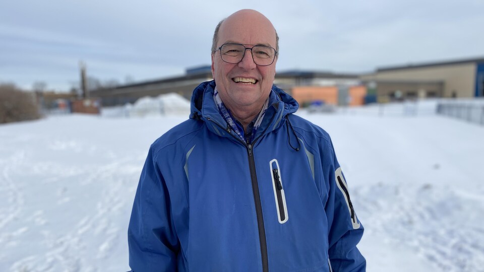 Retour à l’école Mont-Bleu : un bâtiment rénové, mais l’état du ...