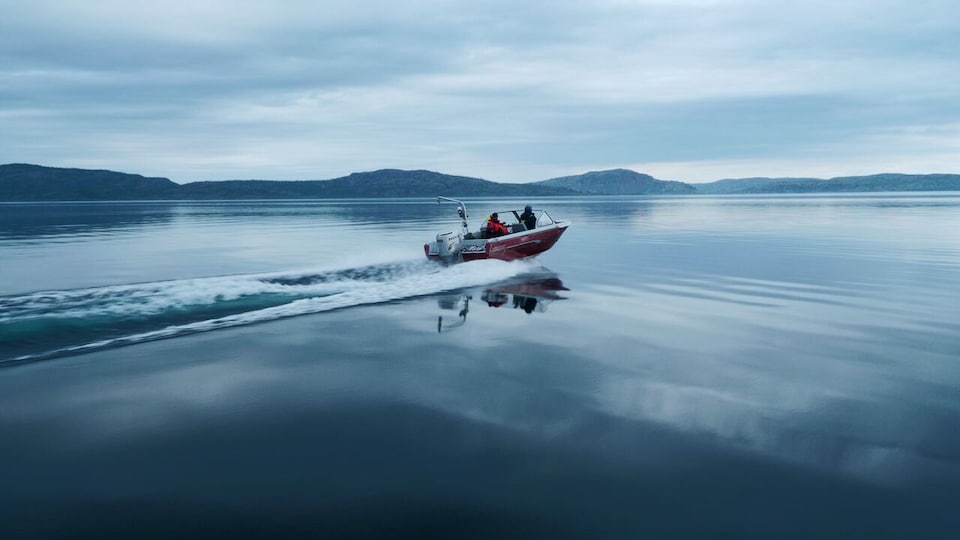 Des Autochtones au premier rang de la protection du Grand lac de l’Ours ...