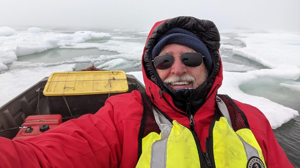 Fonte dans le passage du Nord-Ouest : une traversée ratée met la sécurité en avant-plan | Radio ...