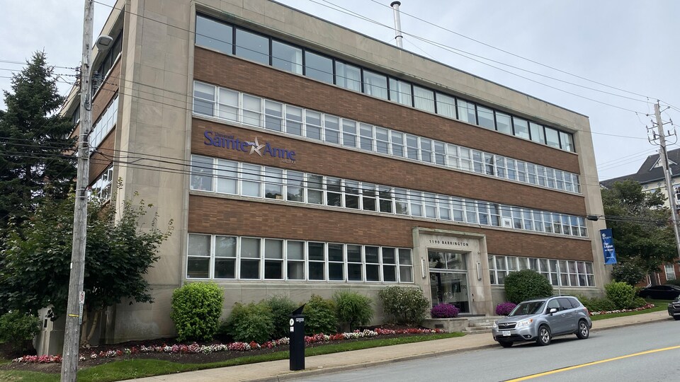 Un début de session à distance pour l'Université de Sainte-Anne